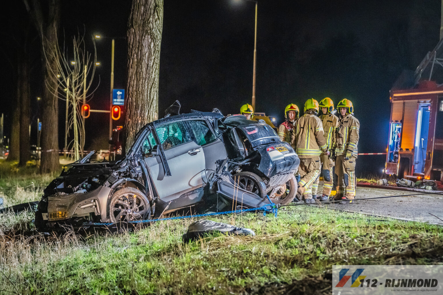 23-jarige automobilist overleden na botsing met boom | Abram van Rijckevorselweg Capelle aan den ...